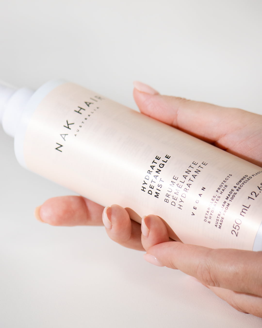 nak-hair-hydrate-detangle-mist-lsm-trading-llc